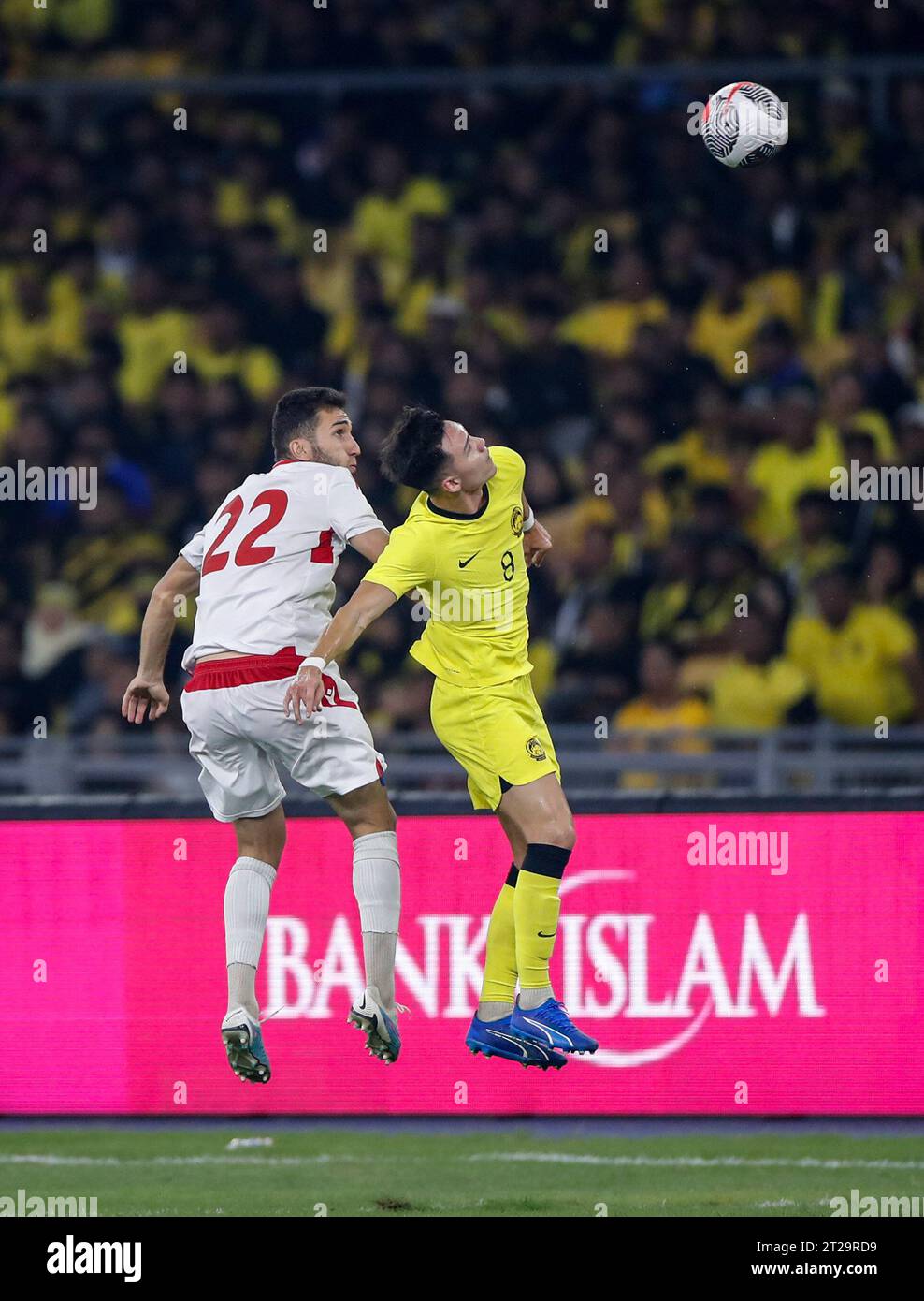 Kuala Lumpur, Malaysia. 17th Oct, 2023. Samiev Shahrom of Tajikistan (L ...