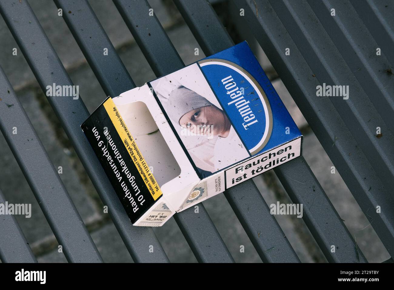 Düsseldorf 18.10.2023 Zigaretten Tabak Tabaksteuer Zigarettensteuer Zigaretten Tabakwaren ...