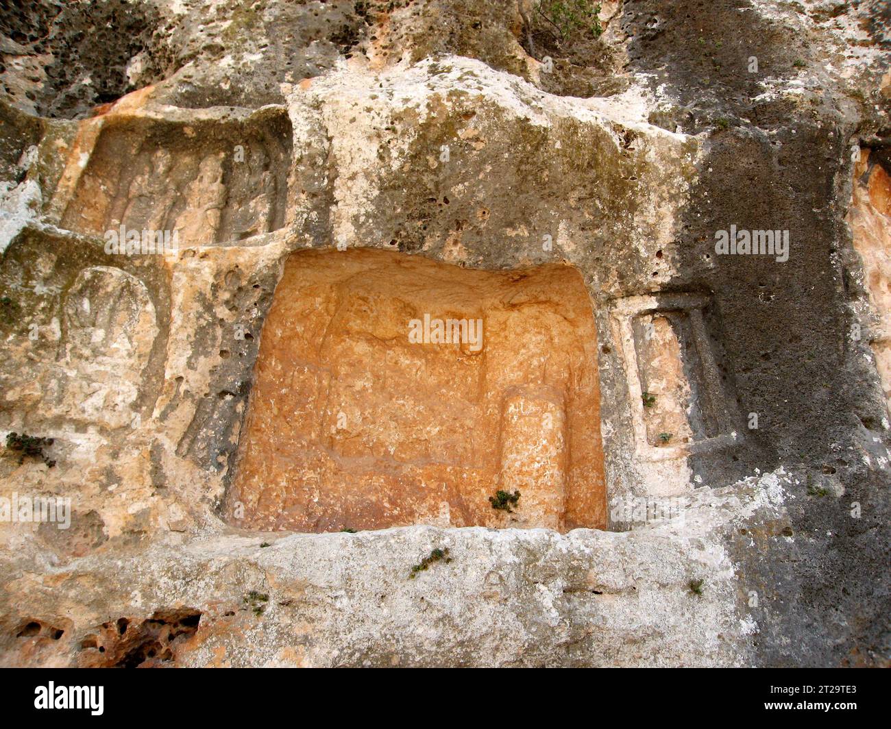 Roman tombs on the road side Stock Photo - Alamy