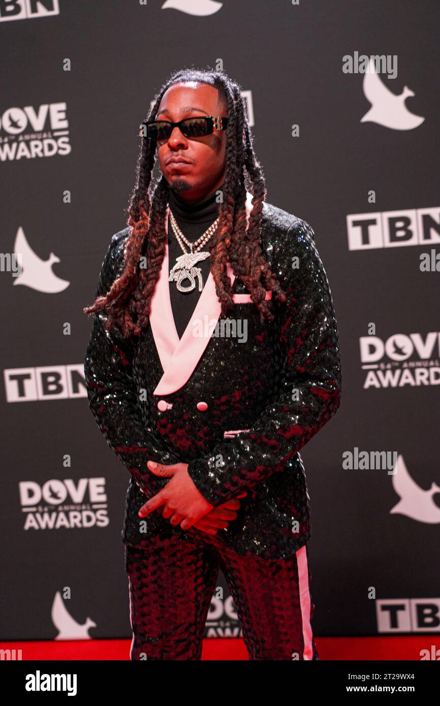 Nashville, Tennessee, USA, October 17, 2023. 1k Phew On the red carpet ...