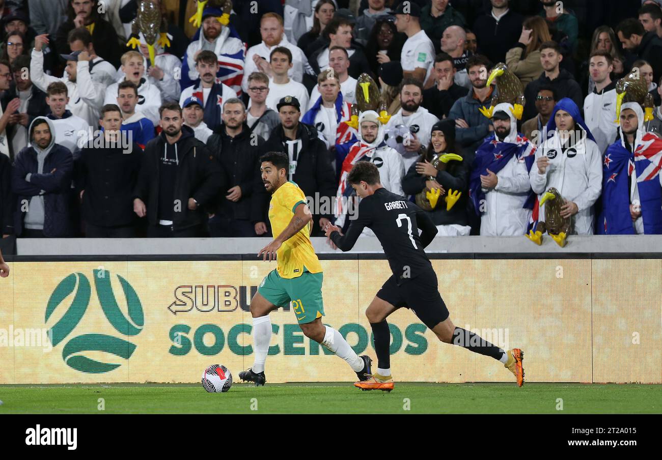 Socceroos massimo luongo hi-res stock photography and images - Alamy