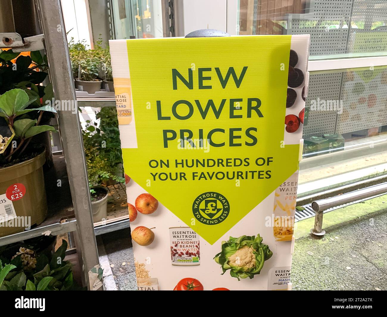 Waitrose food advert hi-res stock photography and images - Alamy