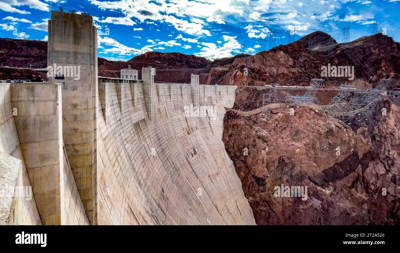 Wall of the Hoover Dam on the border of the U.S. states of Arizona and ...