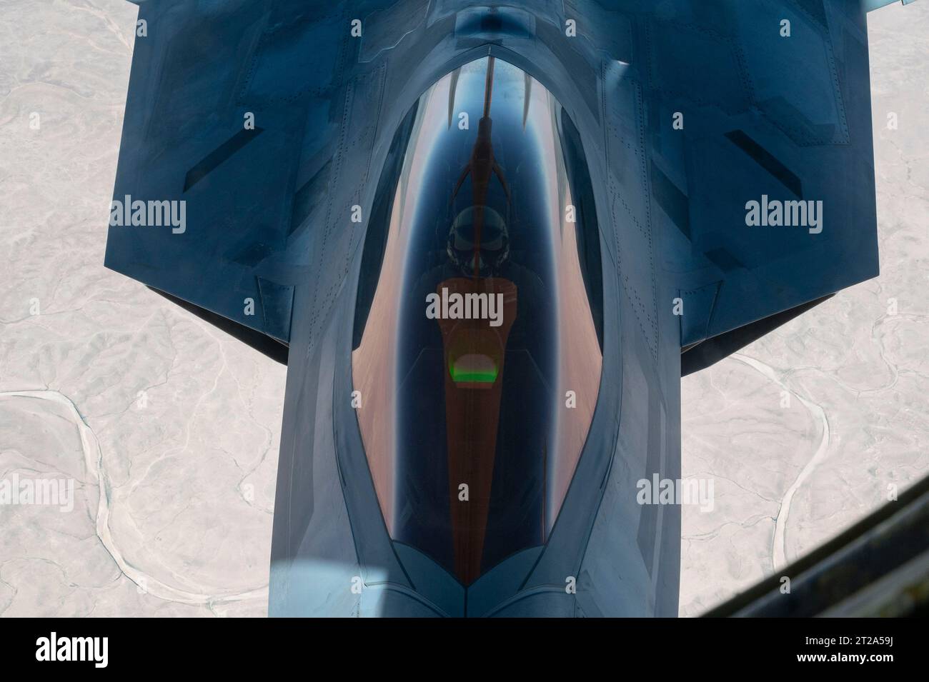 F22 raptor cockpit hi-res stock photography and images - Alamy