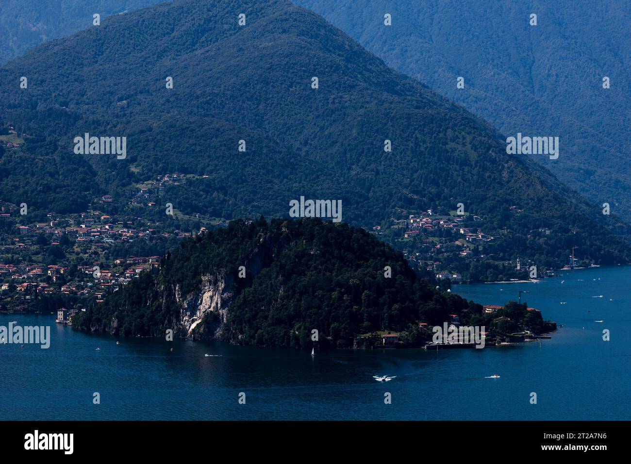 Sightseeing in Lake Como, Italy Stock Photo - Alamy