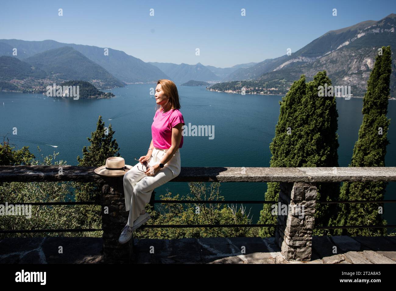Sightseeing in Lake Como, Italy Stock Photo - Alamy