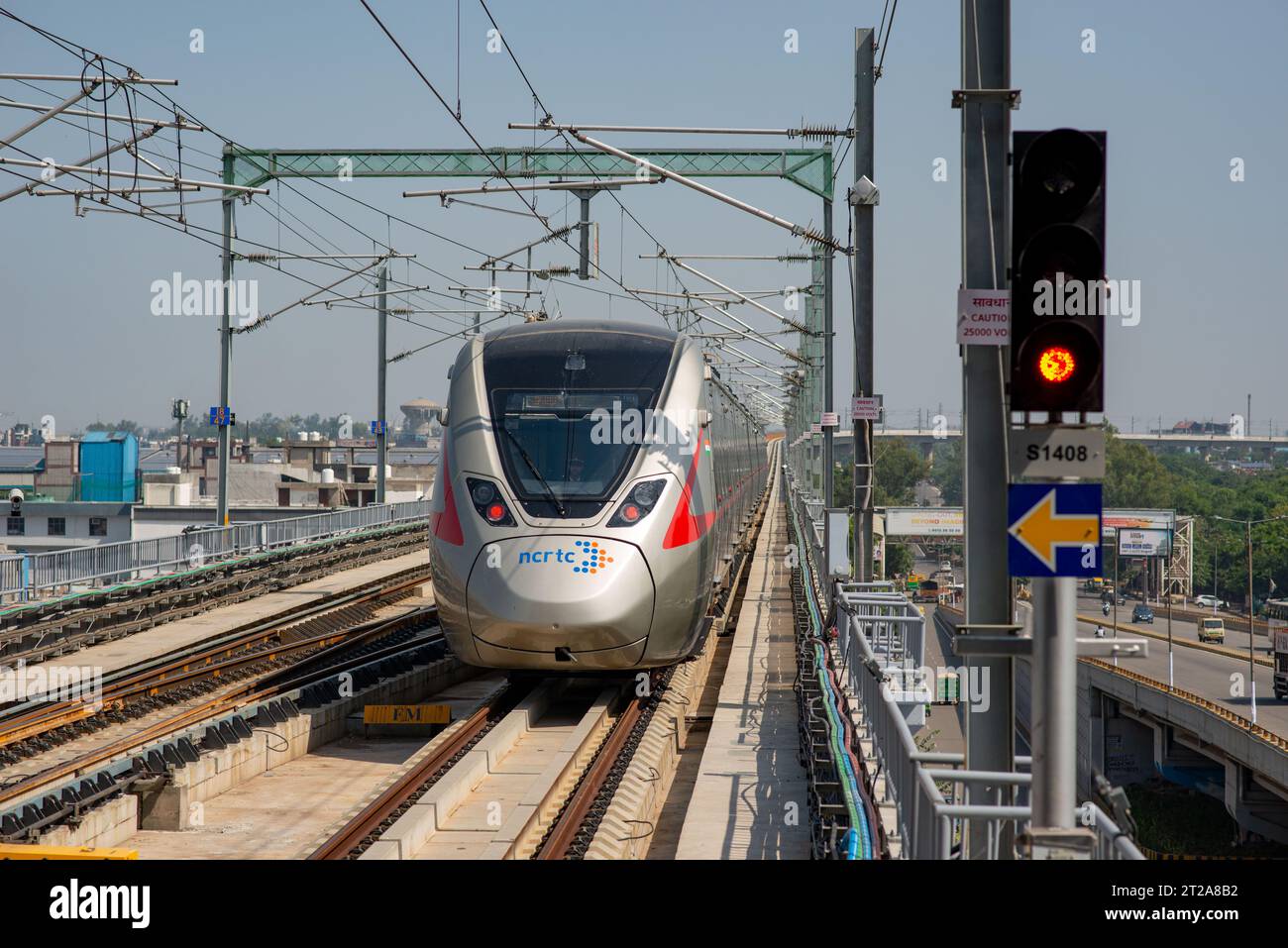 First regional train from new hi-res stock photography and images - Alamy