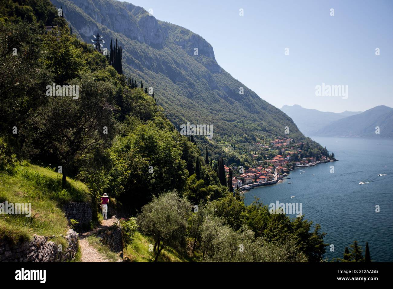 Sightseeing in Lake Como, Italy Stock Photo - Alamy