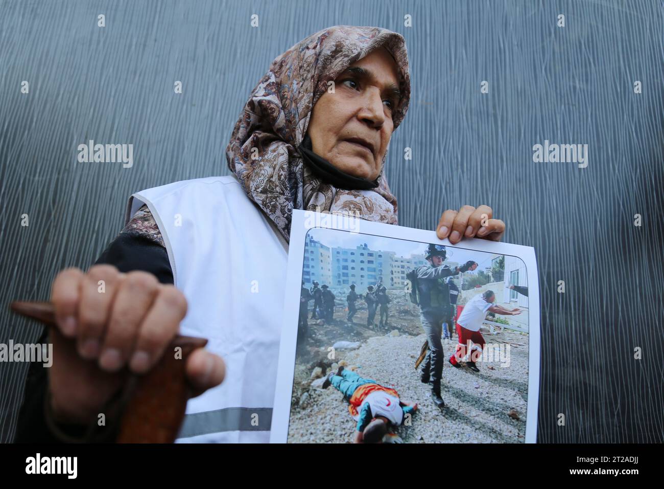 Tehran, Iran. 18th Oct, 2023. An Iranian elderly female protester ...