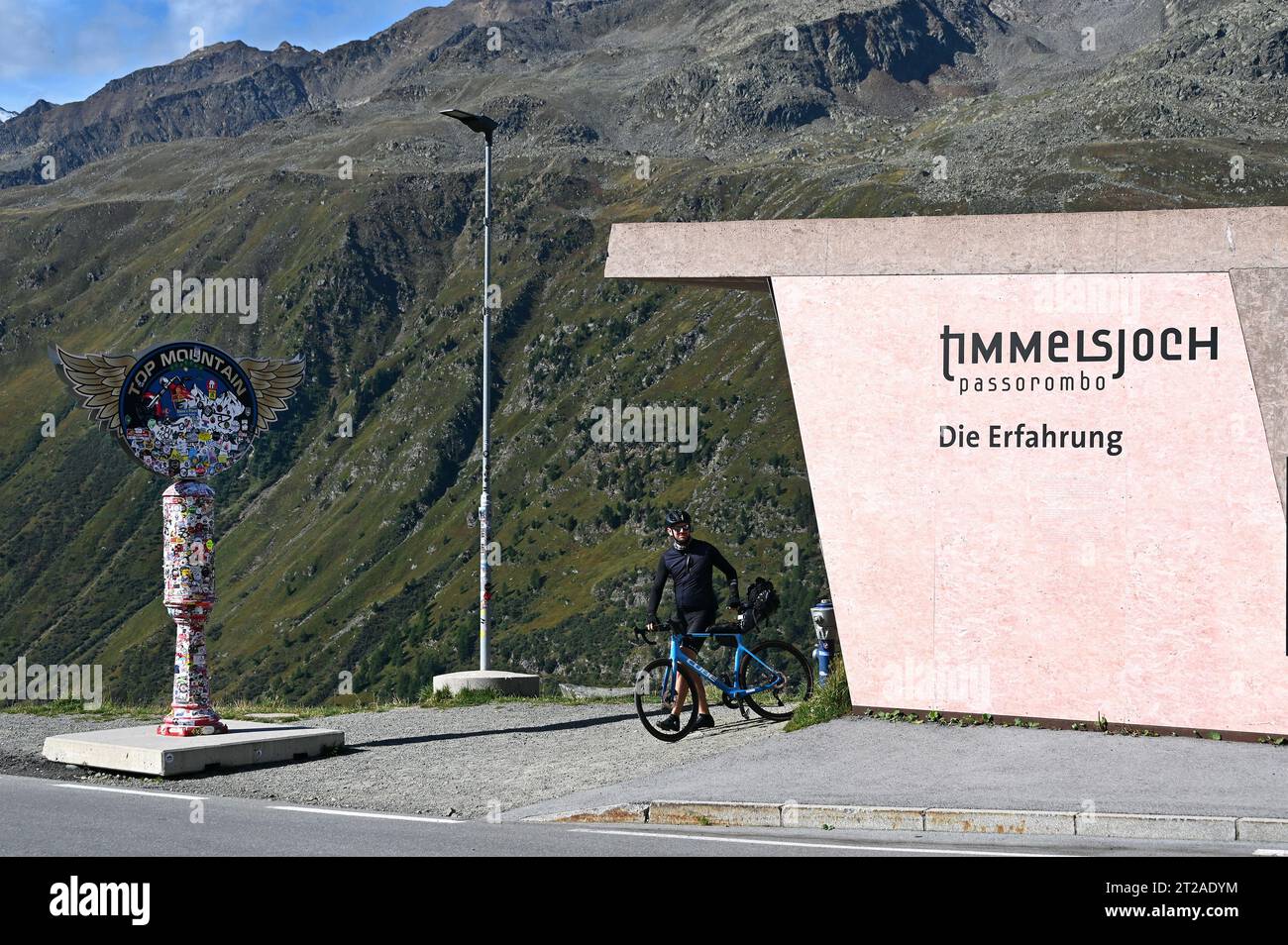 Timmelsjoch Hochalpenstrasse zwischen Österreich und Italien Stock ...
