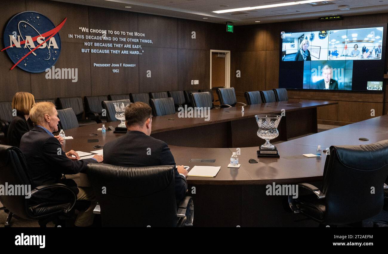 NASA Administrator meets with Japanese MEXT Minister for a Gateway IA ...