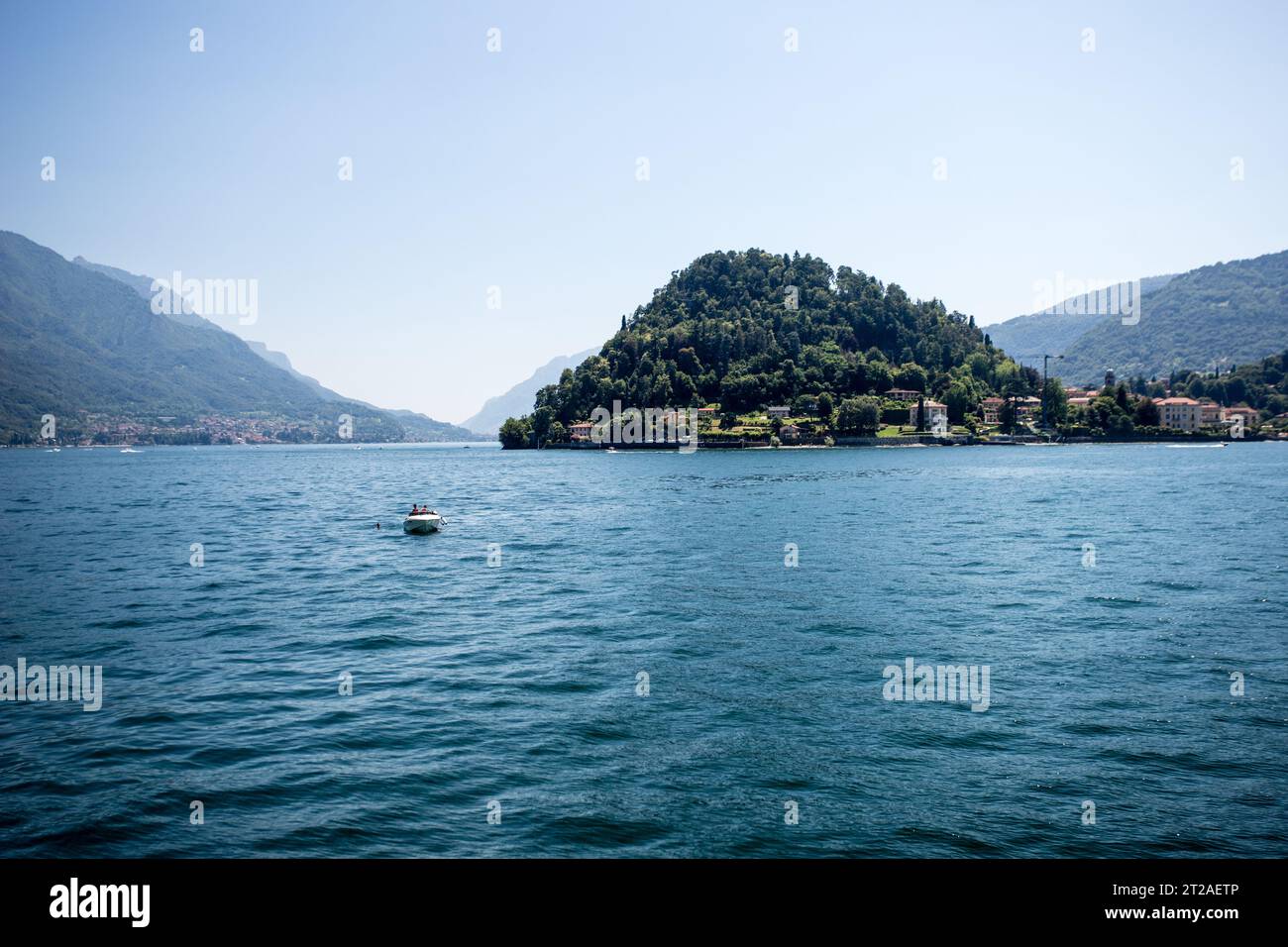 Sightseeing in Lake Como, Italy Stock Photo - Alamy
