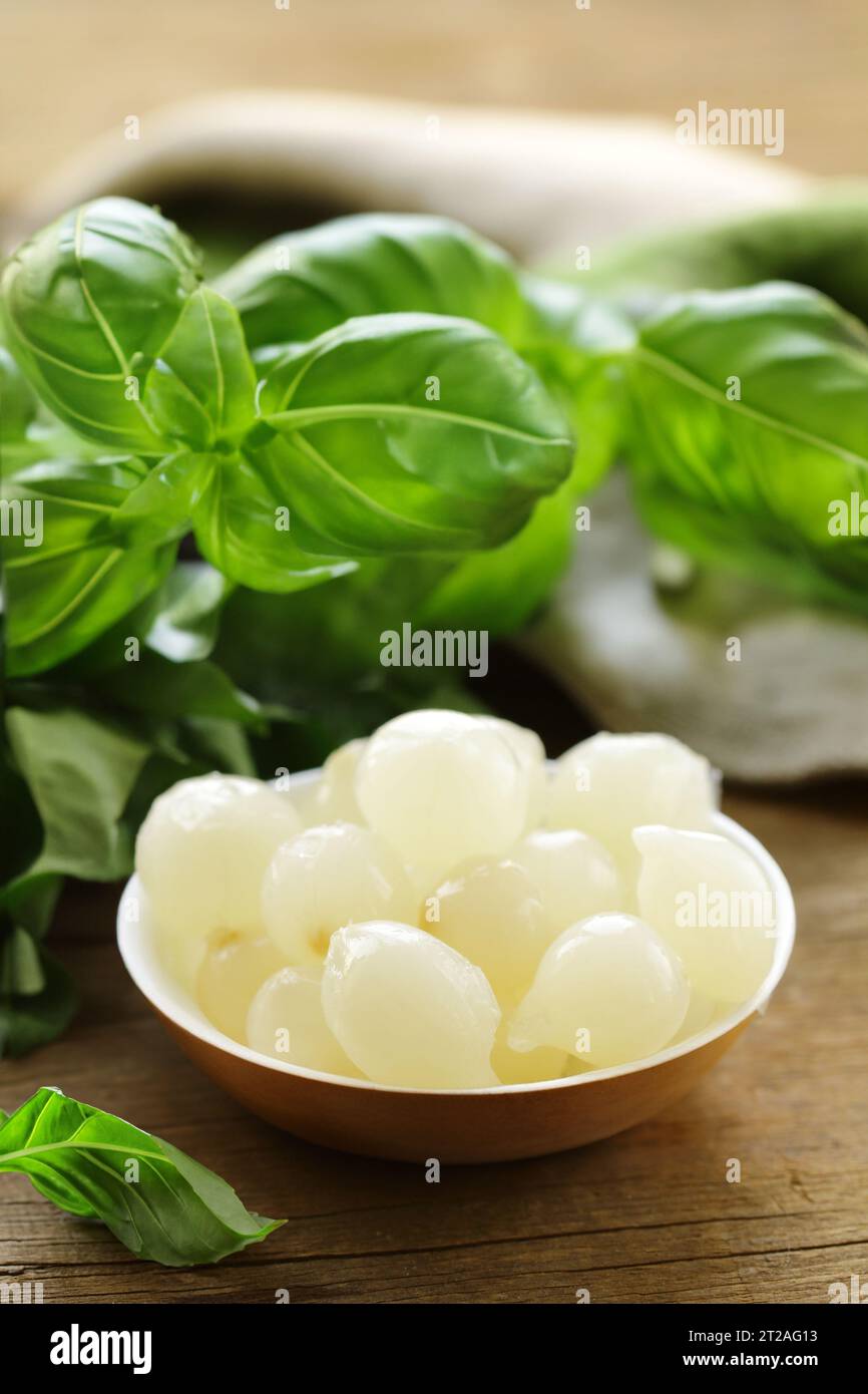 canned pearl onions for appetizer Stock Photo - Alamy