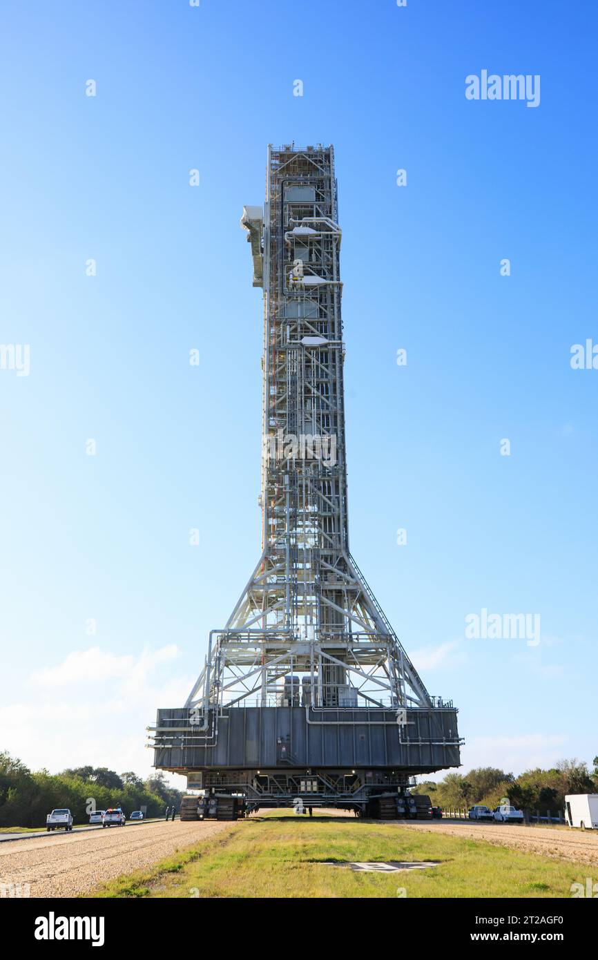 Mobile Launcher Rollback to VAB. NASA’s mobile launcher, carried atop ...
