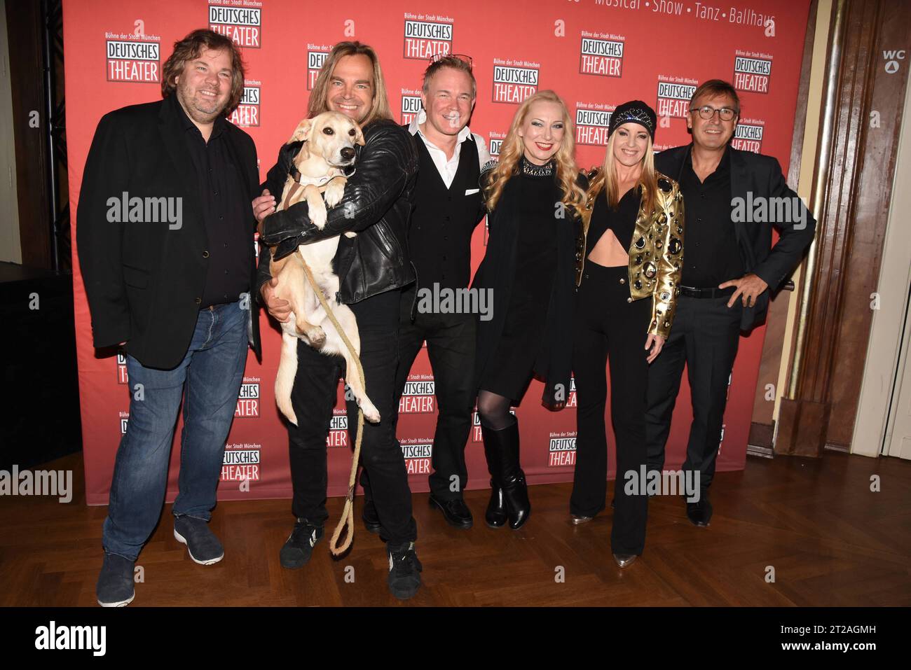 Benjamin Sahler Regisseur von Zauberfloete Tim Wilhelm Saenger Musiker ...