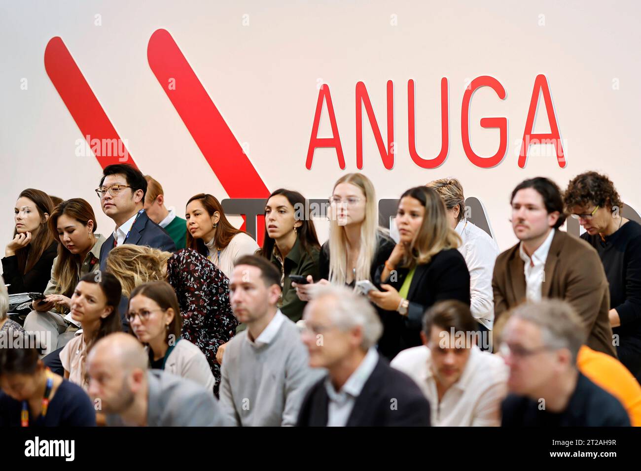 Das Anuga-Logo auf der Lebensmittelmesse Anuga, der weltweit führenden Ernährungsmesse in der ...