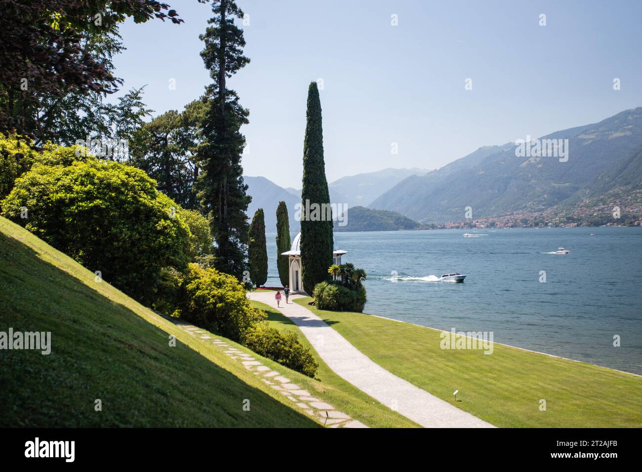 Sightseeing in Lake Como, Italy Stock Photo - Alamy