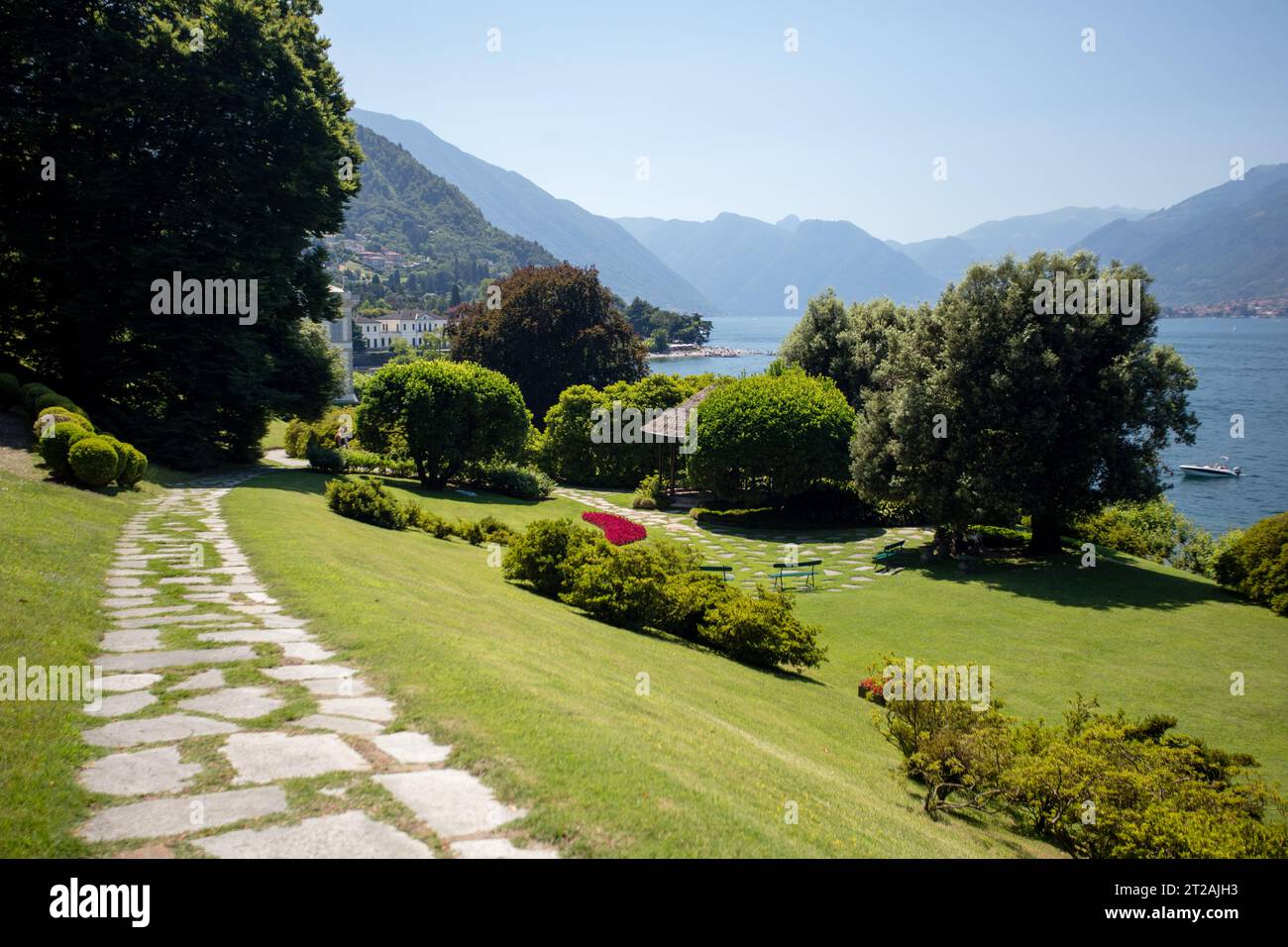 Sightseeing in Lake Como, Italy Stock Photo - Alamy