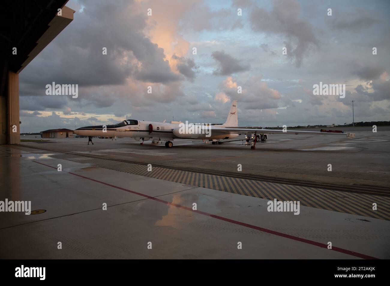 Spectrometer observatory hi-res stock photography and images - Alamy