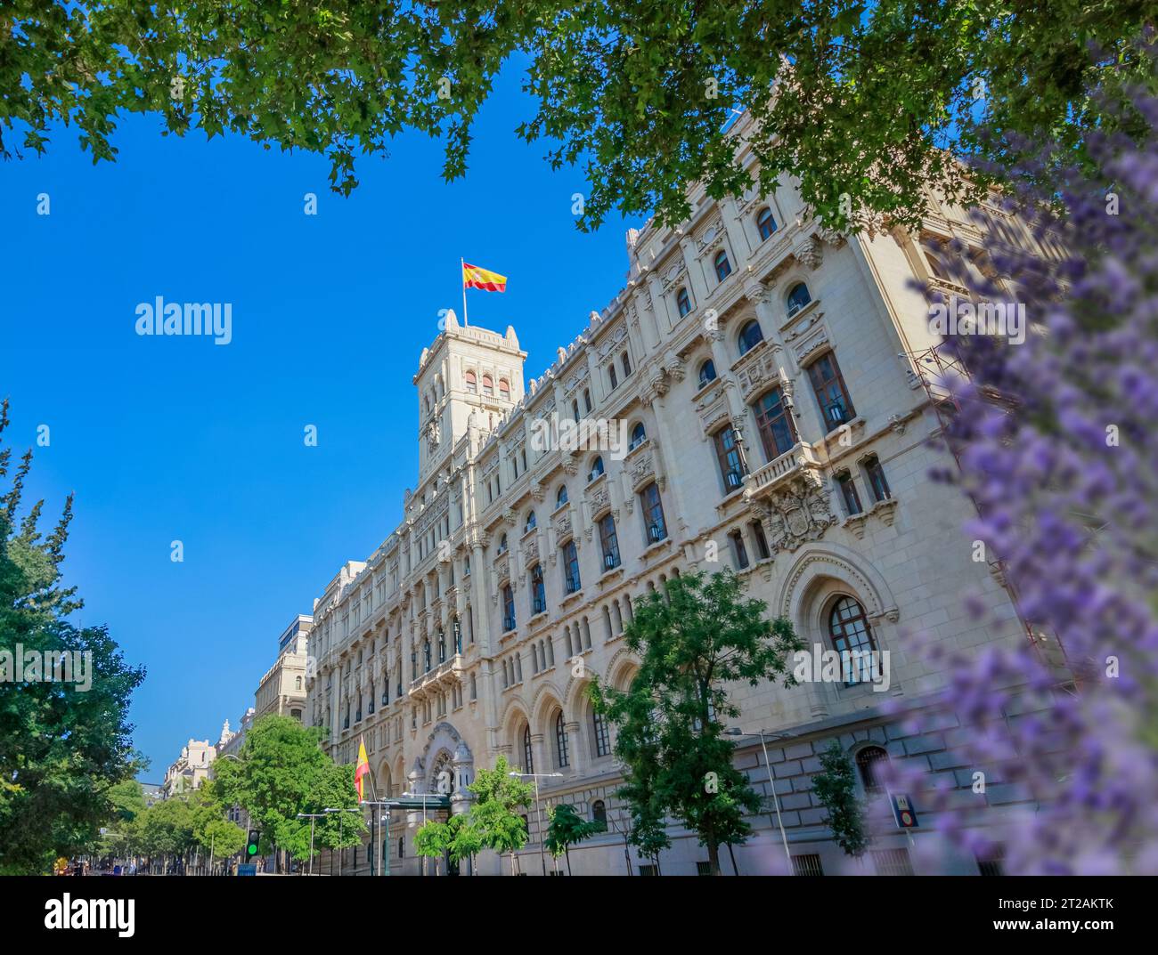 Historic places madrid hi-res stock photography and images - Alamy
