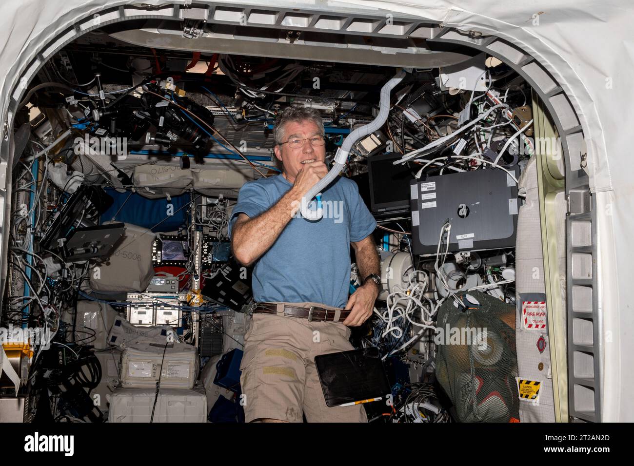 . iss069e033736 (July 18, 2023) --- NASA astronaut and Expedition 69 ...