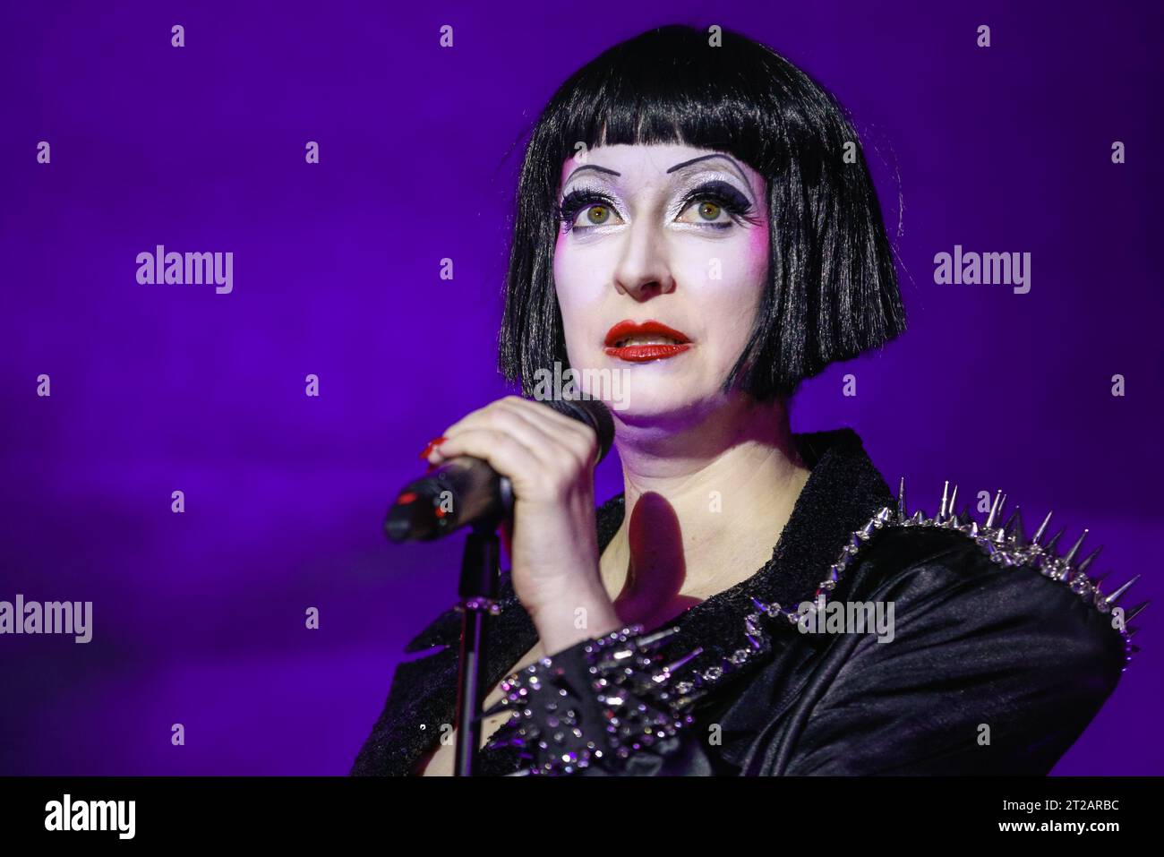 London, UK. 18th Oct, 2023. EmCee and Singer Bernie Dieter. Award ...