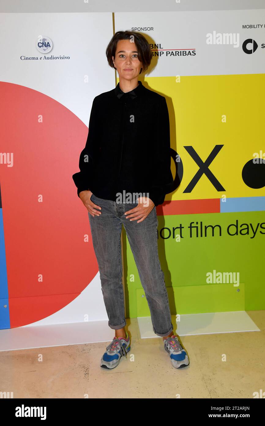 Alissa jung hi-res stock photography and images - Alamy