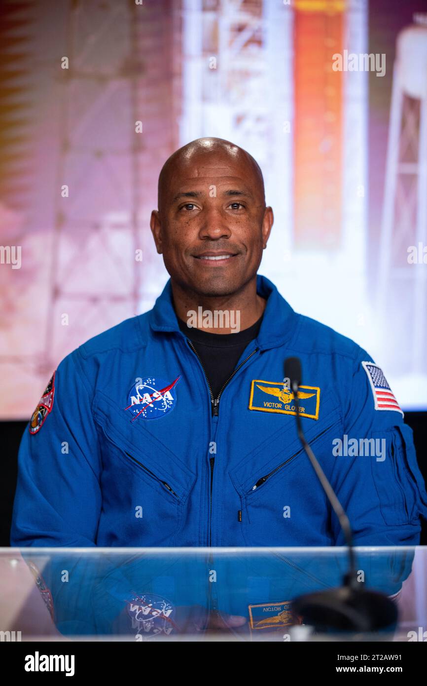 NASA Briefing with Artemis II Crew. NASA astronaut Victor Glover ...