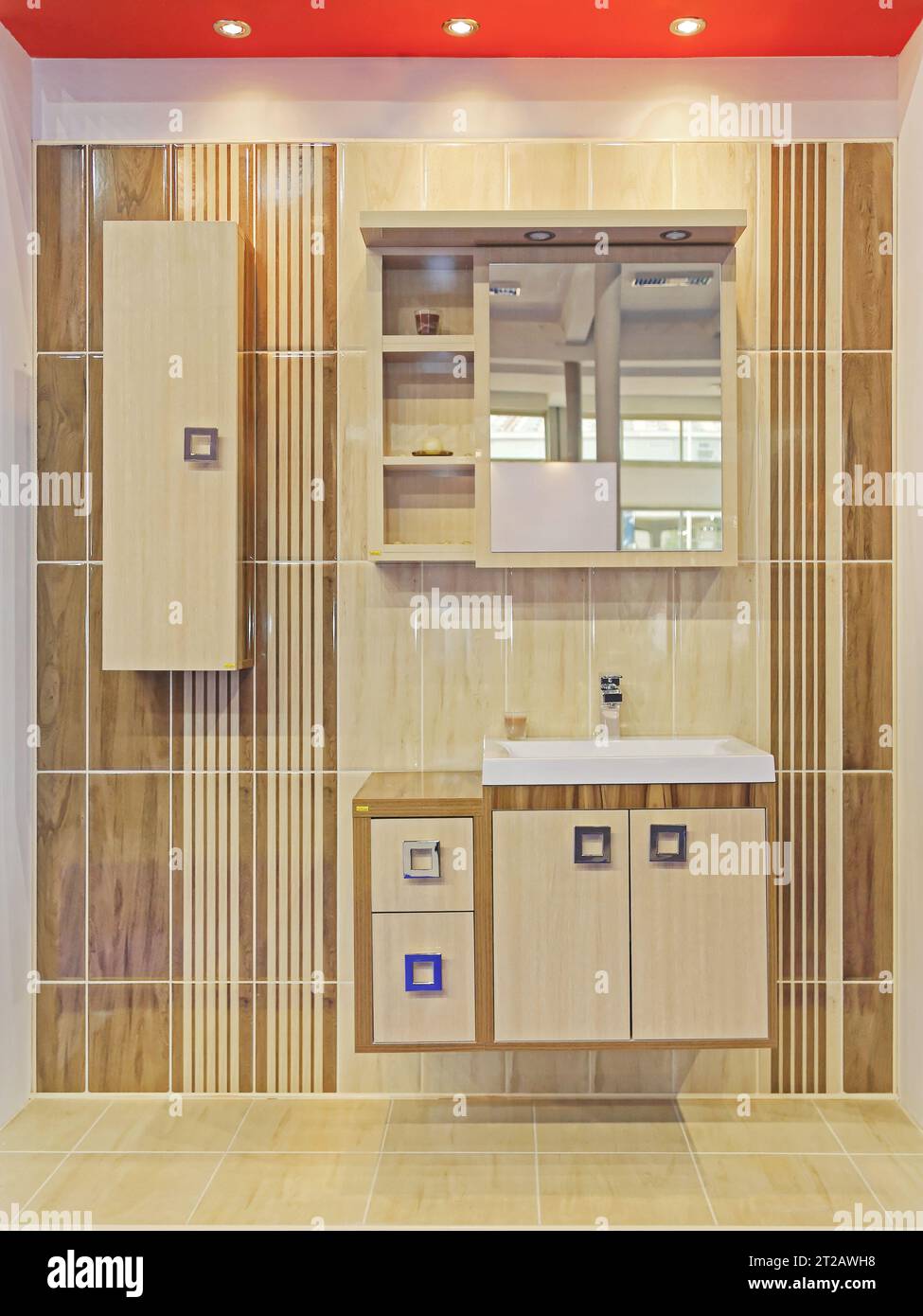 Modern cabinets hi-res stock photography and images - Alamy