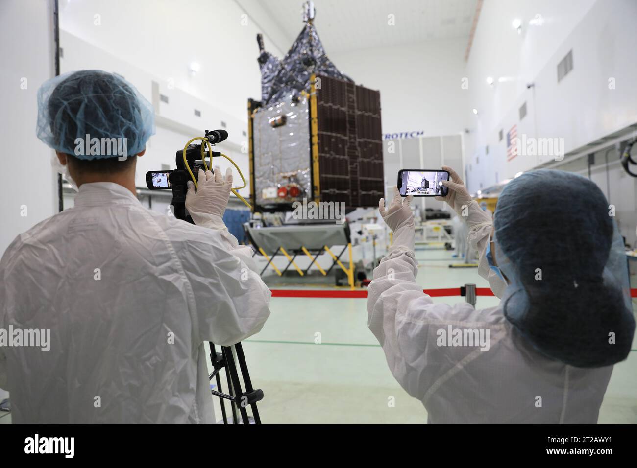 Astrotech space operations facility hi-res stock photography and images ...