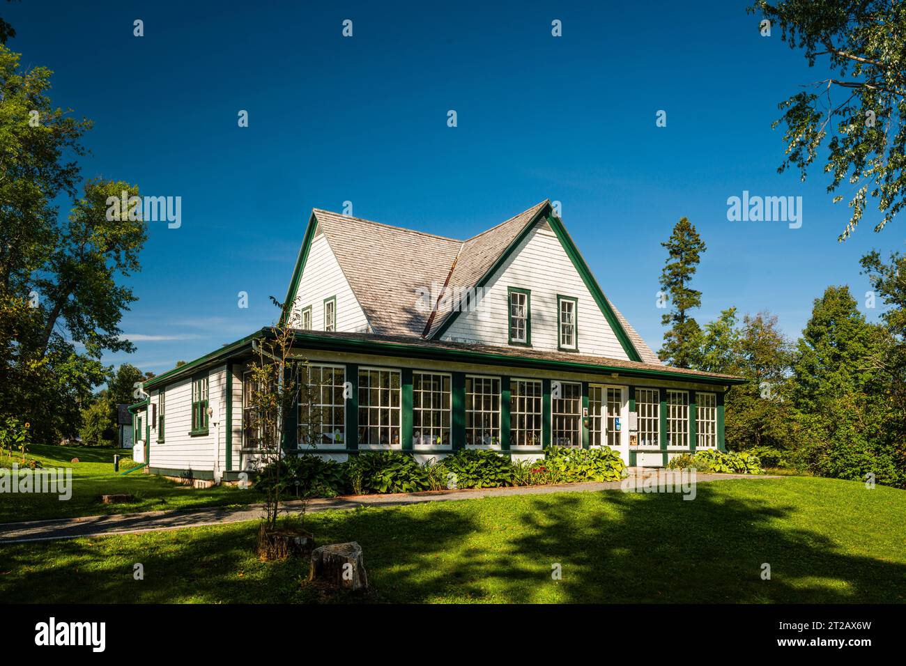 Sir andrew macphail homestead hi-res stock photography and images - Alamy