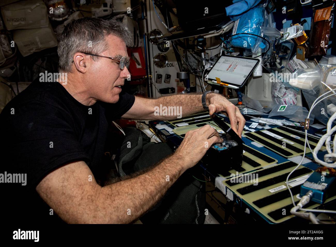 Expedition 18 flight engineer hi-res stock photography and images - Alamy
