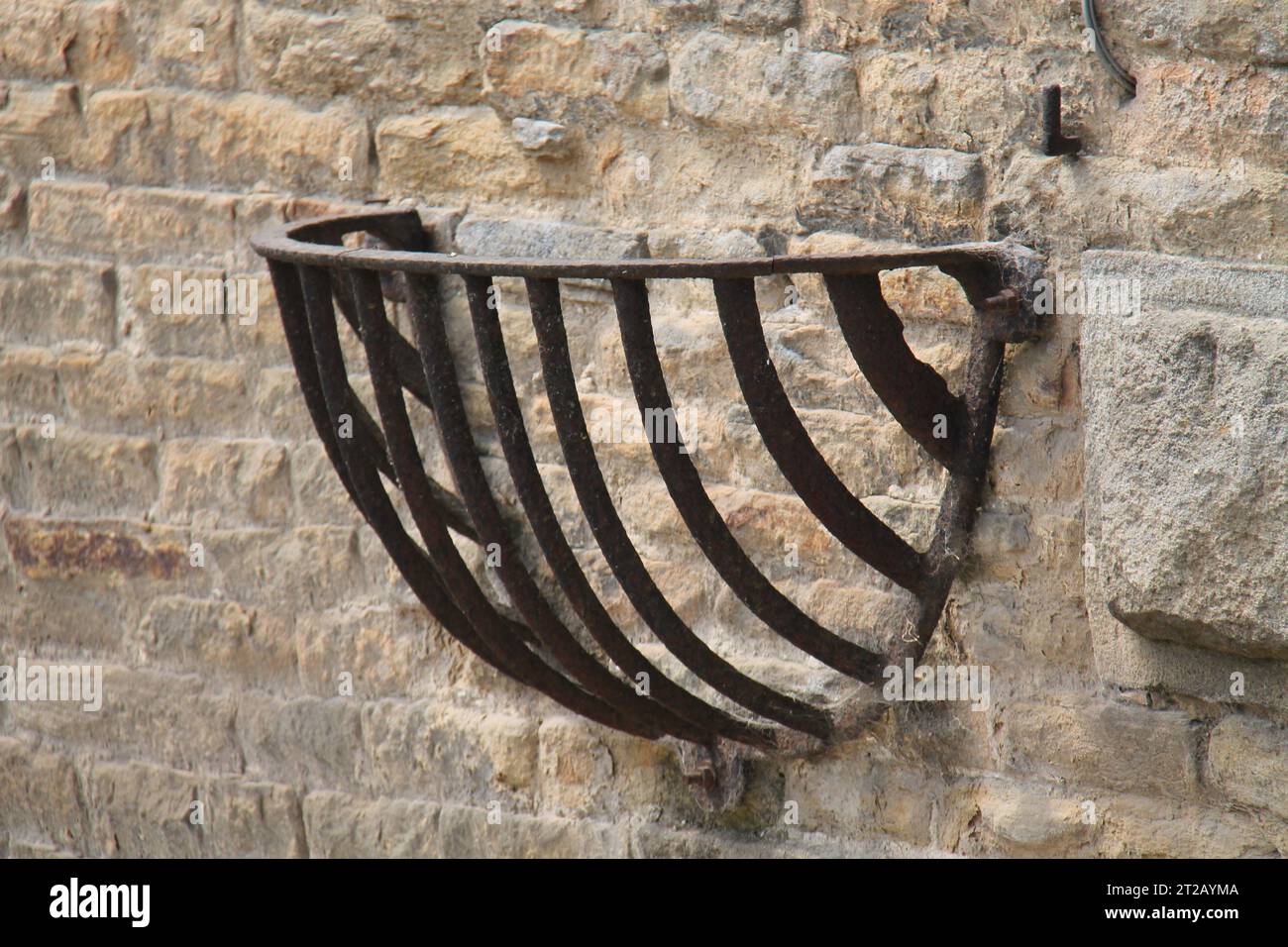 Metal hay rack hi-res stock photography and images - Alamy