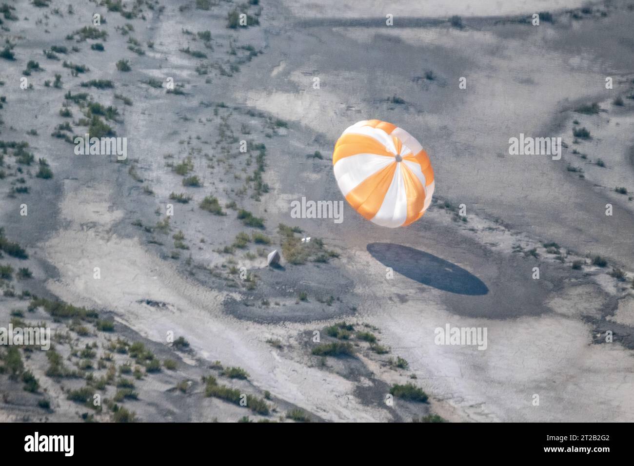 OSIRIS-REx Sample Return Training. A training model of the sample ...
