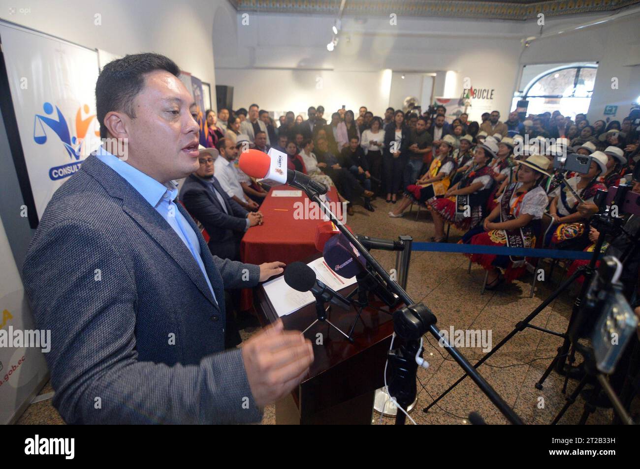 CUENCA-PRESENTACION-CANDIDATAS-CHOLA CUENCANA Cuenca, Ecuador 18 de ...