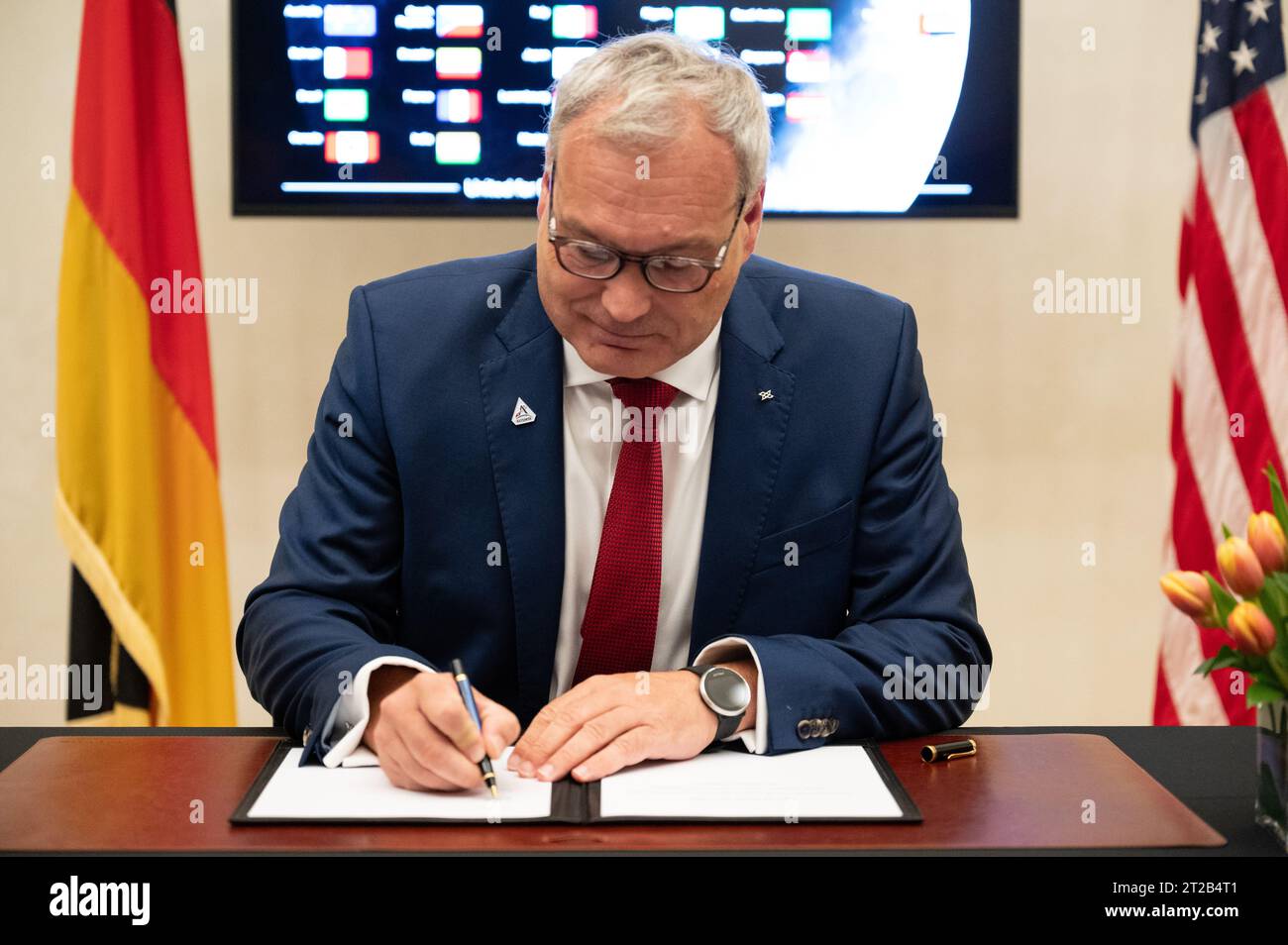 Germany Artemis Accords Signing. Director General of the German Space ...