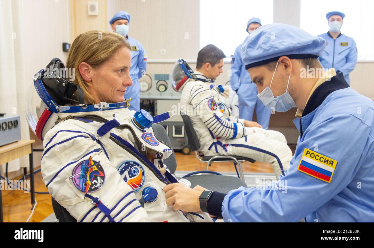 Expedition 70 Preflight. Expedition 70 NASA astronaut Loral O'Hara dons ...