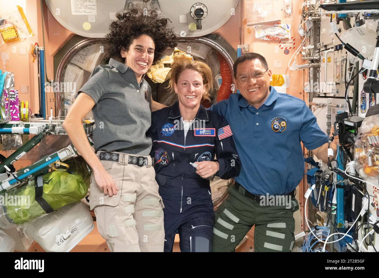 . iss069e088442 (Sept. 15, 2023) --- Expedition 69 Flight Engineers ...