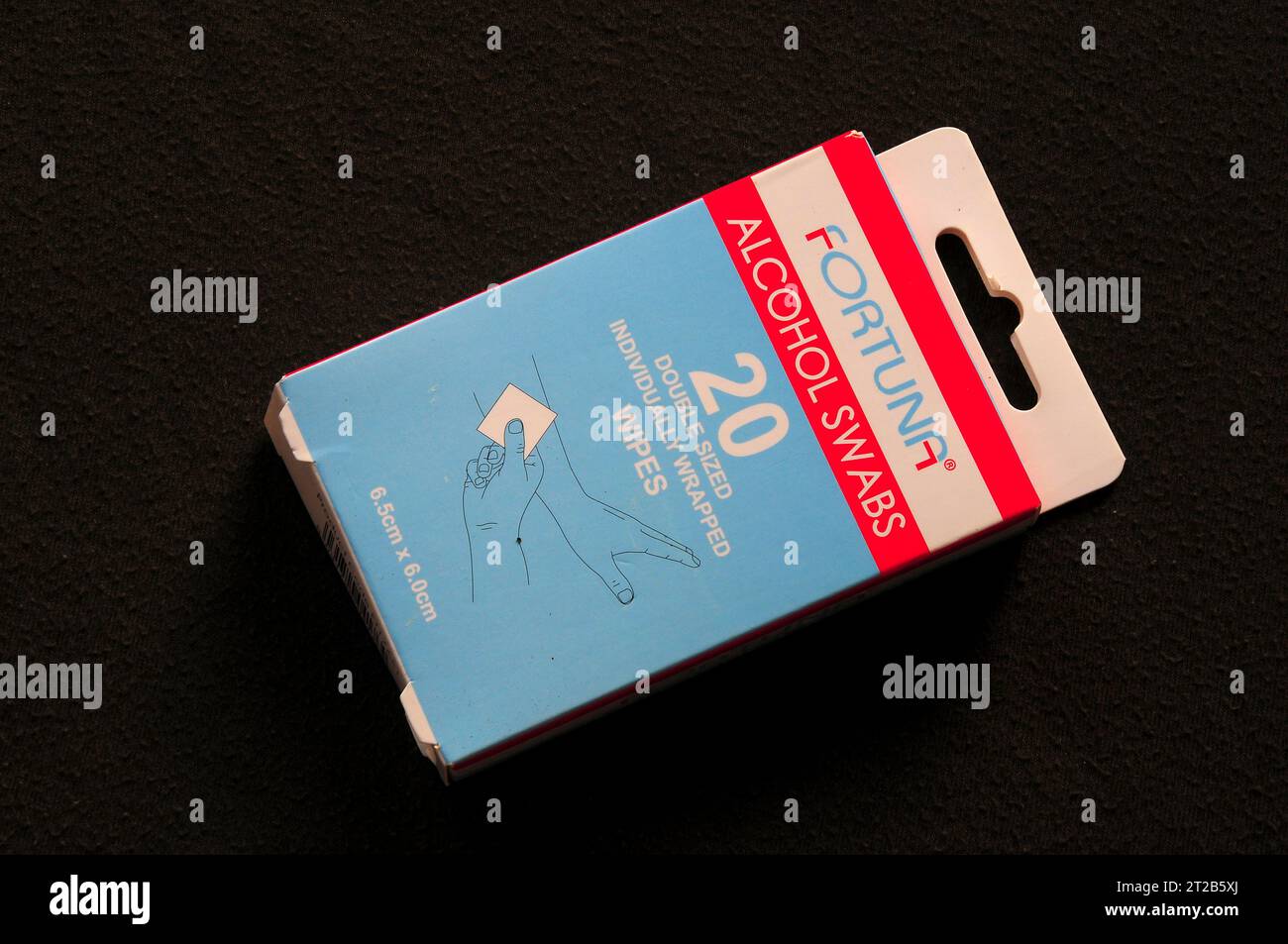 Vintage box of medicinal alcohol swabs or wipes Stock Photo - Alamy