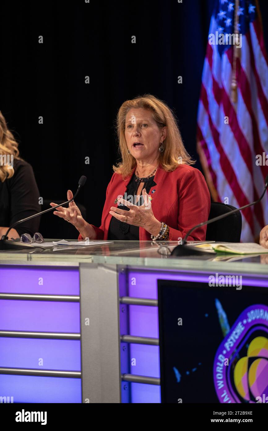 Psyche Mission and Science Briefing. Lori Glaze, Planetary Science ...