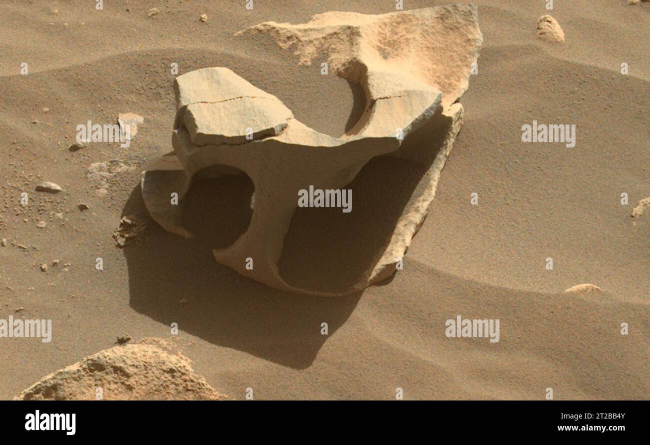 . Perseverance Finds a Hollowed-Out Rock. NASA's Perseverance Mars ...