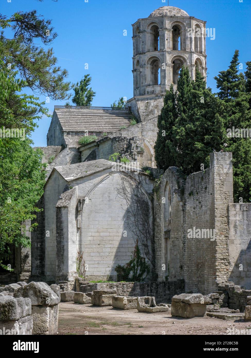 Exterior of the Church of Saint Honoratus in Les Alyscamps, in Arles ...