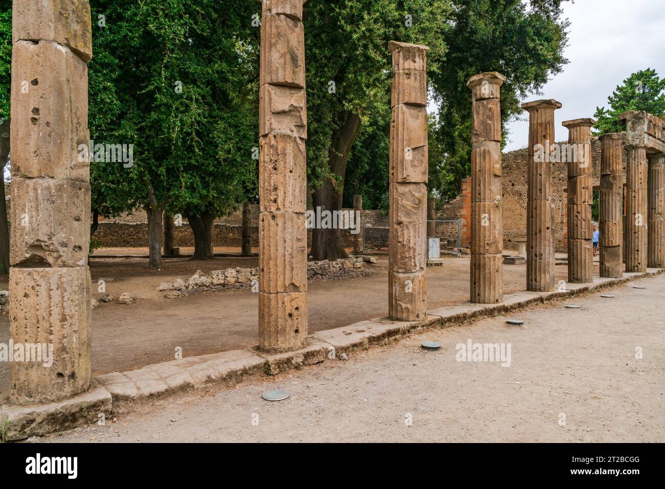 POMPEI, ITALY - SEPTEMBER 20 2023: Ruins of Pompei, an ancient city ...