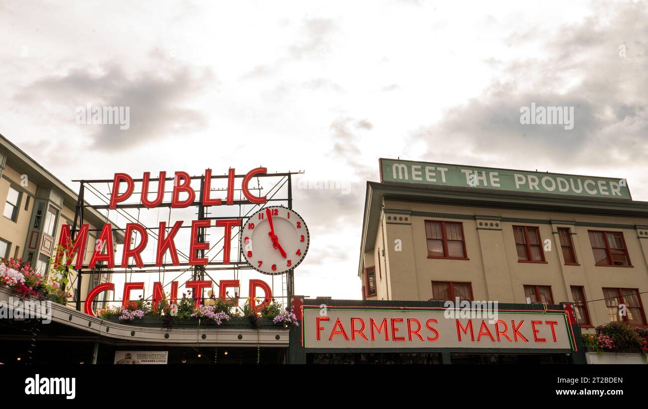 Pikes street market hi-res stock photography and images - Alamy