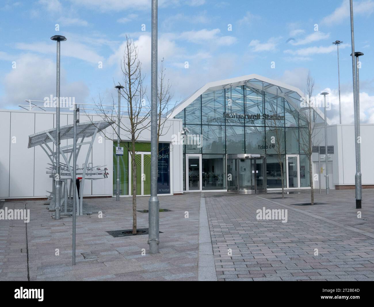 Motherwell train station hi-res stock photography and images - Alamy