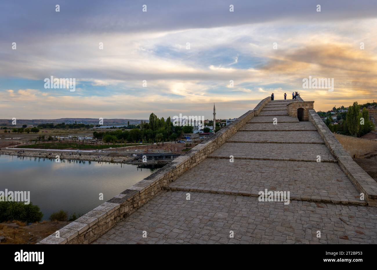 The Malabadi Bridge is an arch bridge spanning the Batman River near ...