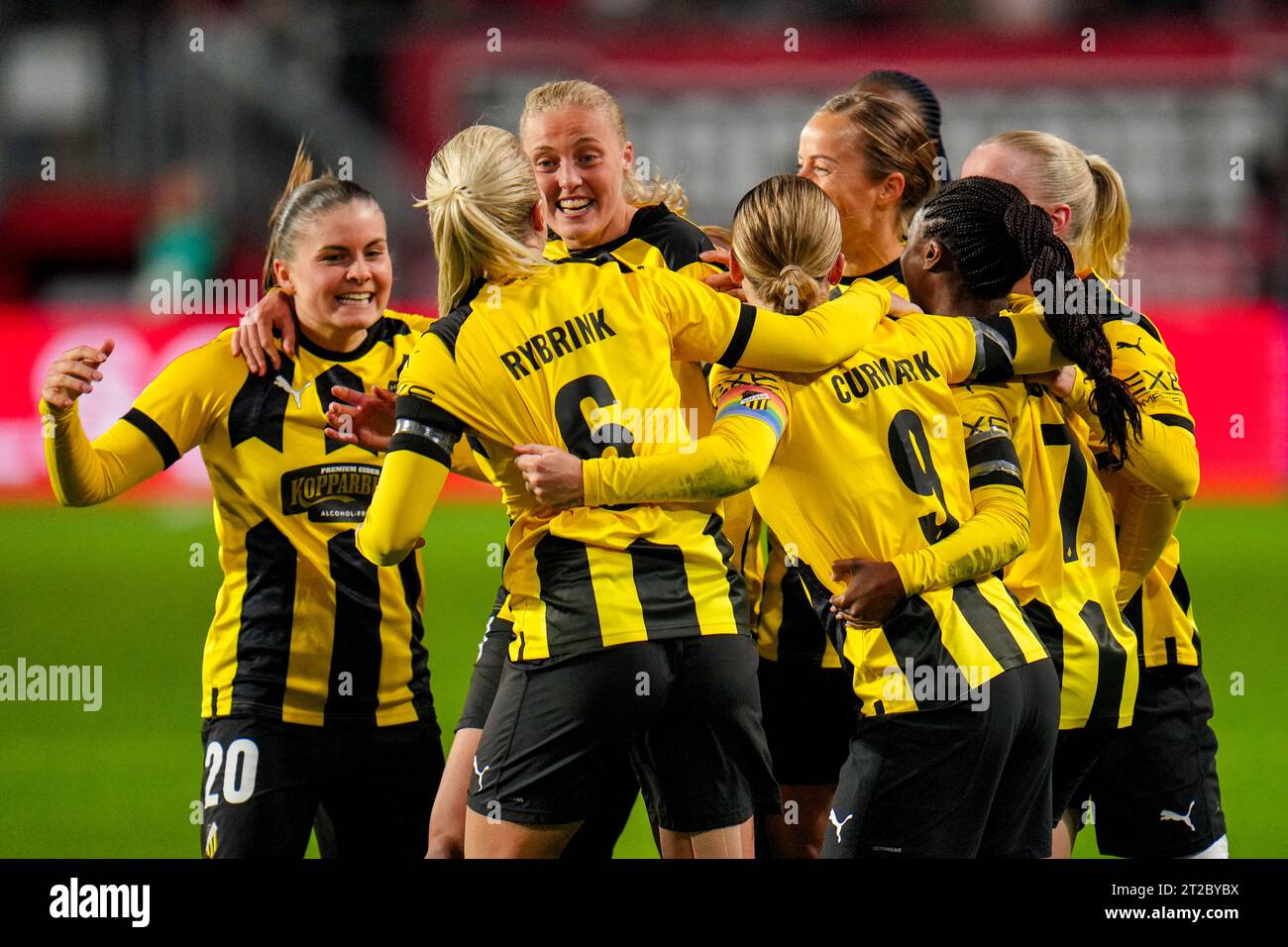 Football wijk hi-res stock photography and images - Alamy