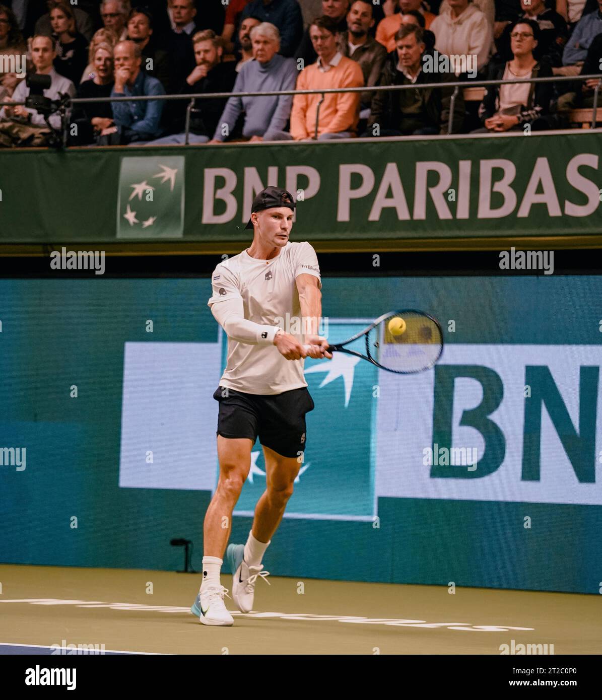 Stockholm, Kungliga tennishallen, Gaël Monfils against Márton Fucsovics ...
