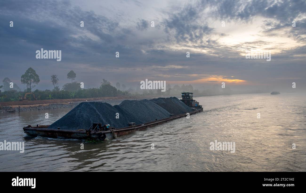 Mekong delta vietnam aerial hi-res stock photography and images - Alamy