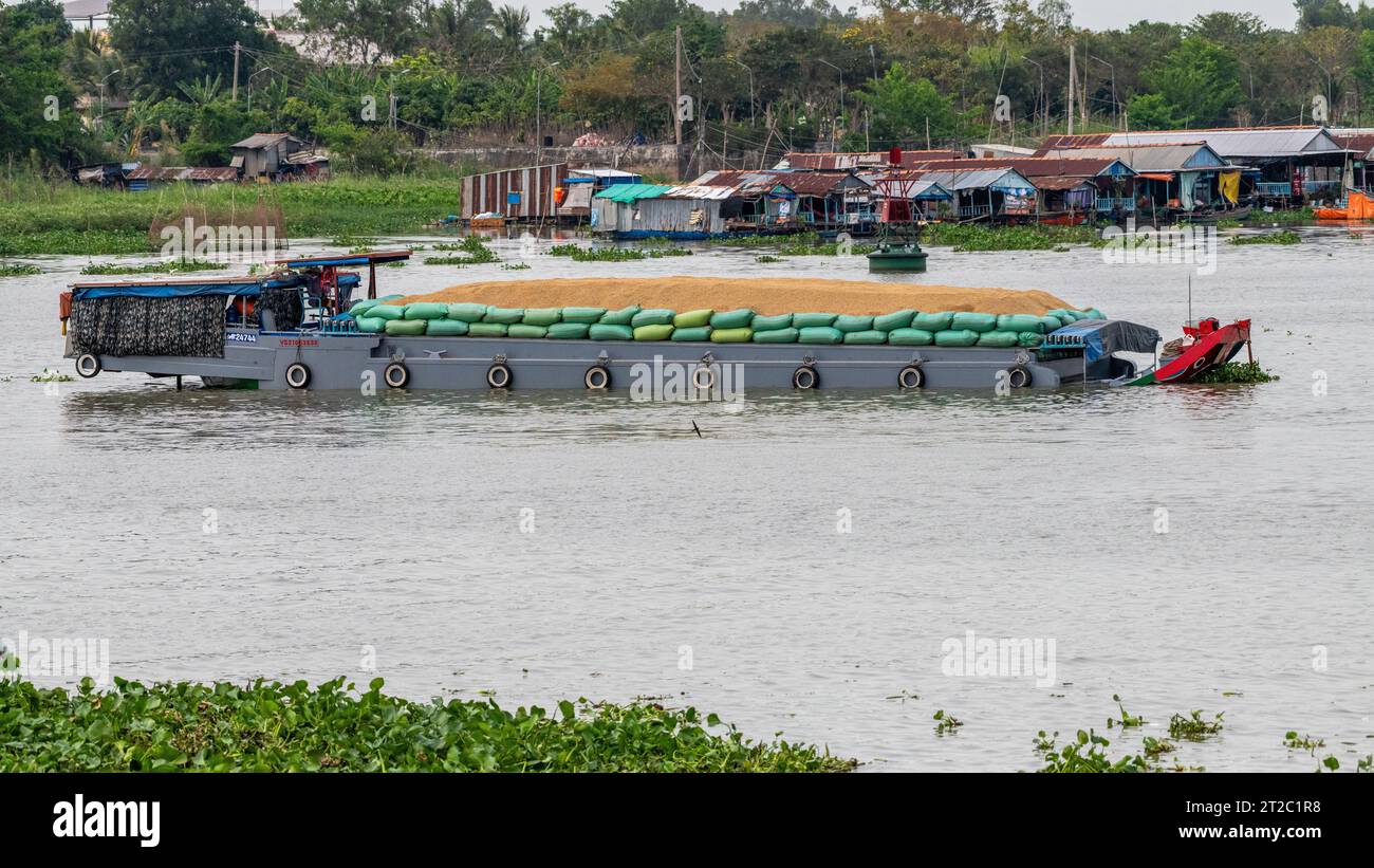 Mekong river barge hi-res stock photography and images - Alamy Mekong river barge hi-res stock photography and images - Alamy